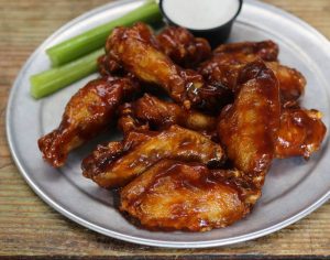 A Definitive Ranking of Every Flavor Wing At Pluckers. | Central Track