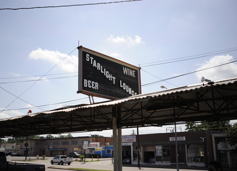 Team Behind The Nines To Take Over Starlight Lounge. | Central Track