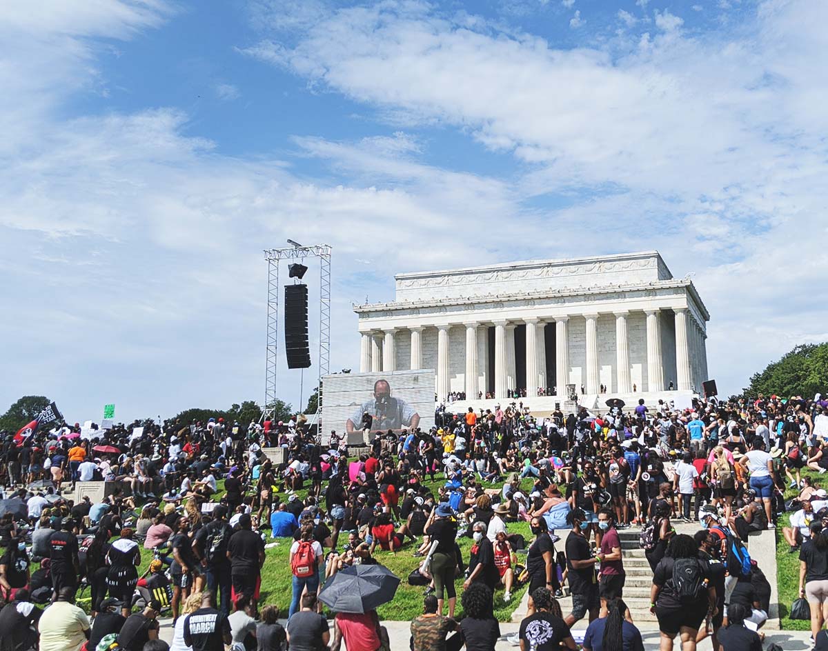 Dallas Protesters Hit The Road Descend Upon D C Central Track