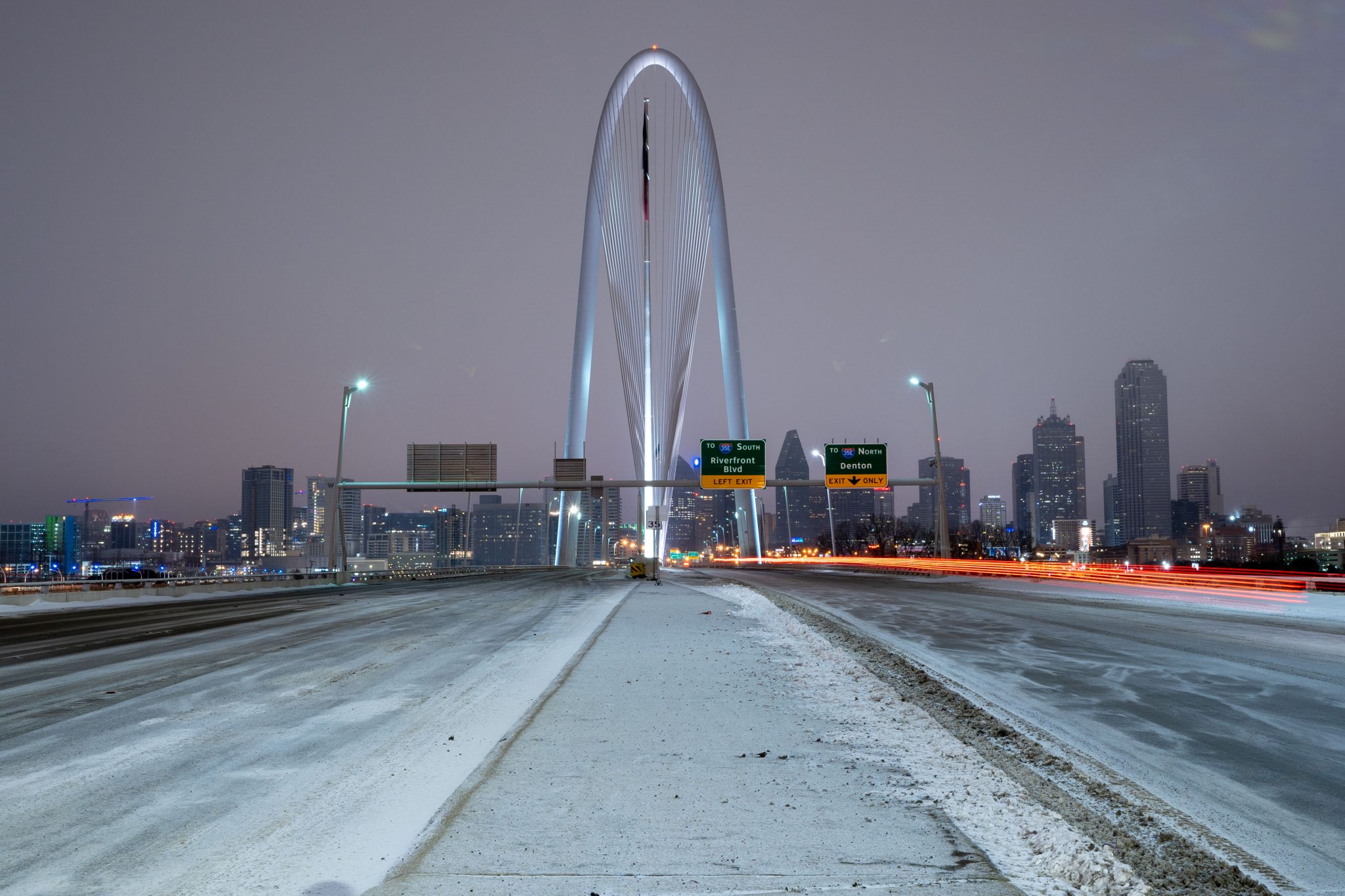 A City Under Snow, As Seen By Dallas Photographers. | Central Track